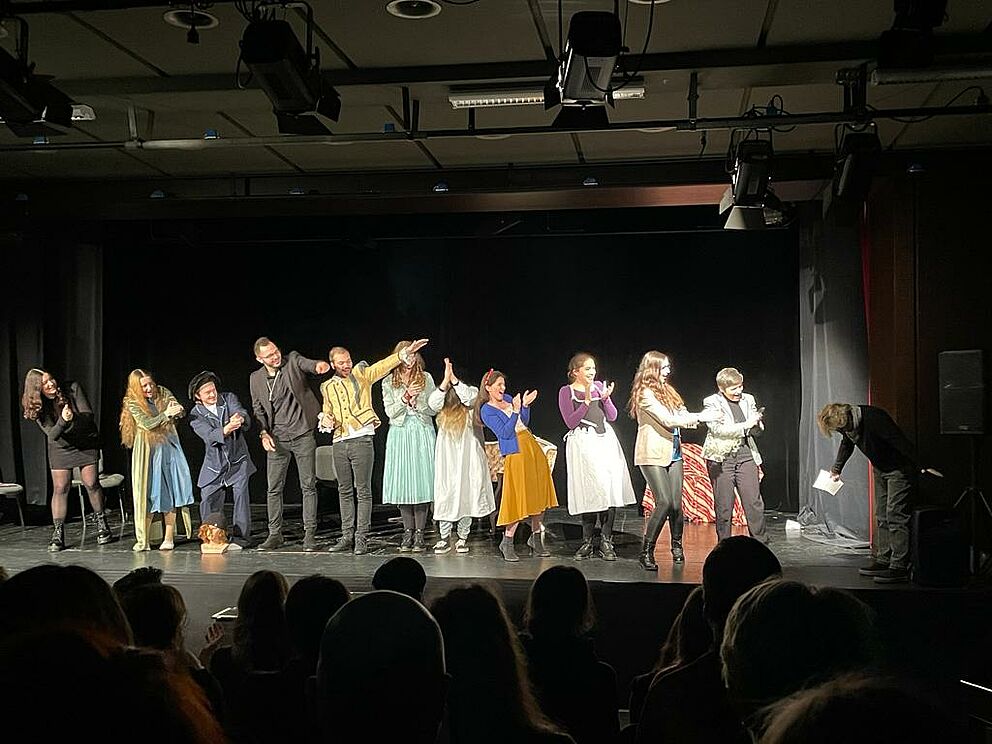 Englisch Drama Group- A Night of Comedy | Universität Paderborn