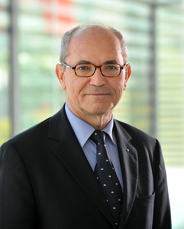 Universität Paderborn - News item - Am 9. November Vortrag von Prof. Dr. Peter Steinbach zum ...