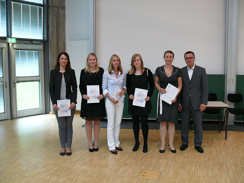 Universität Paderborn - Nachricht - Abschlussfeier für Absolventinnen ...