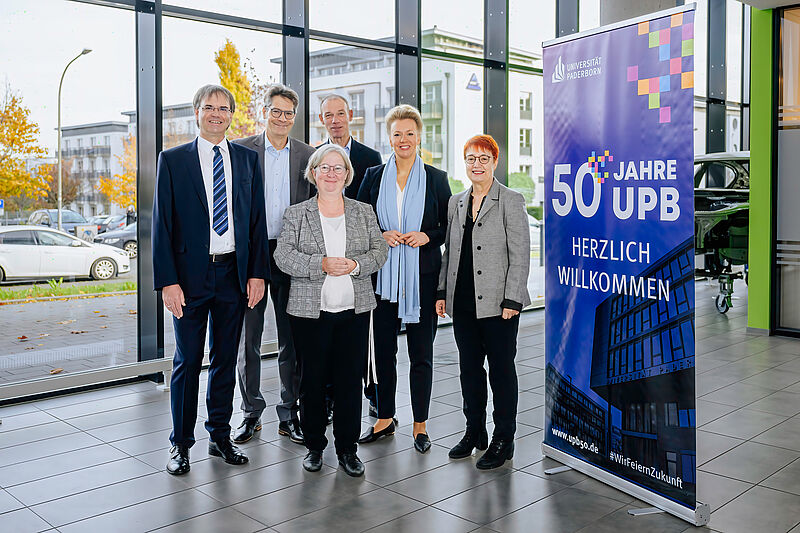 Universität Paderborn - Nachricht - „Erfolge sprechen für sich“: NRW ...