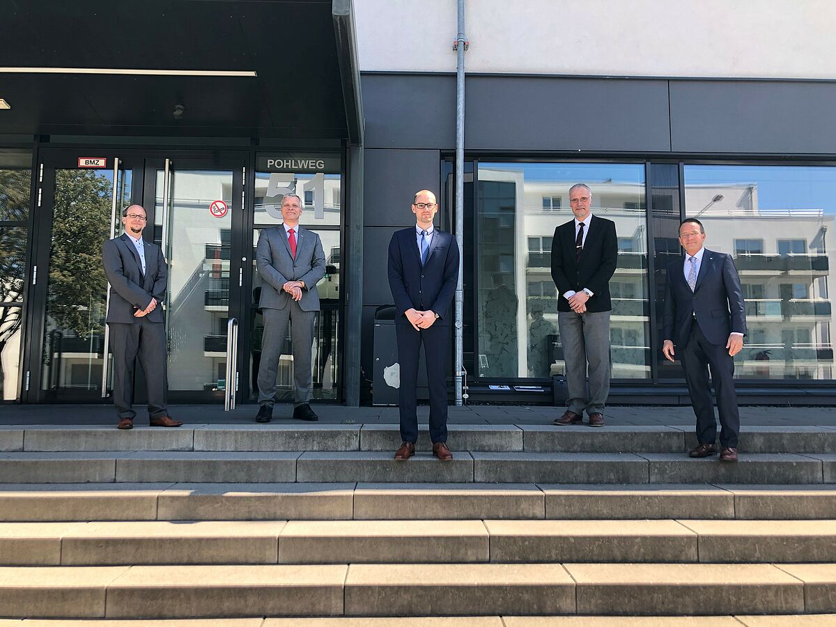 Forschung - News item - The DMRC congratulates M. Sc. Benjamin Bauer ...